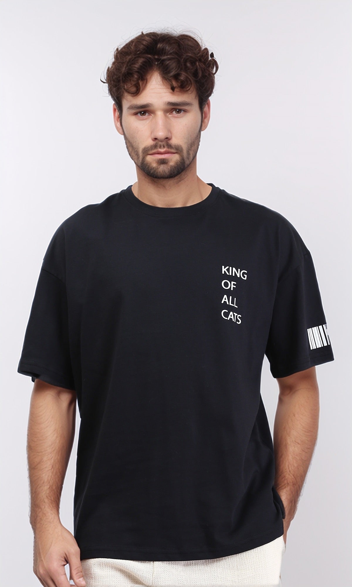 R209413 - "King Of All Cats" Slip On Cotton Tee - Black – RAVIN
